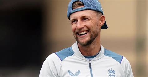 സച്ചിനെ വീഴ്ത്താനിറങ്ങിയവന്‍ ഇപ്പോള്‍ ദ്രാവിഡിനും ഭീഷണി ചരിത്രത്തിലെ നാലാമനും ഒന്നാമനുമായി