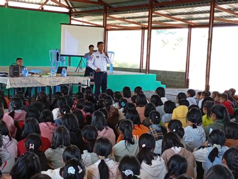 ဟဲဟိုးမြို့ အမှတ် ၇ အခြေခံပညာအထက်တန်းကျောင်း၌ ယာဉ်စည်းကမ်း၊ လမ်းစည်းကမ်းဆိုင်ရာ အသိပညာပေး ဟောပ