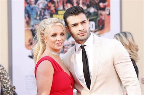 Britney Spears Verloofd Met Vriend Sam Asghari Ditjes En Datjes