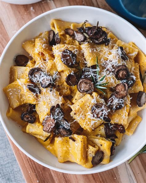 Butternut Squash And Roasted Garlic Pasta Topped With Crispy Mushrooms