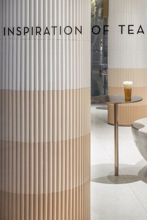 Heytea At Guomao In Zhengzhou China By Leaping Creative 기둥 디자인