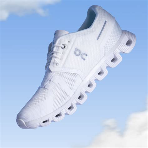 On Cloud 5 รองเท้า Sneakers All Day Wear จะสายฟิตหรือสายชิล ก็ใส่ได้ฉิวทุก Activity