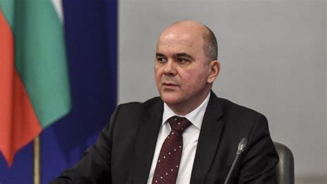 НОИ с важно уточнение за трудовите книжки Новини бг