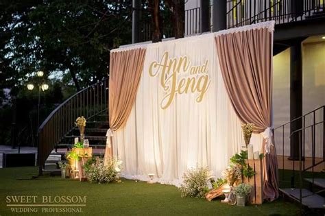 ปักพินโดย Ernestine Blue ใน Minimalist Wedding งานแต่งงานแบบเรียบง่าย ของตกแต่งงานแต่งงาน