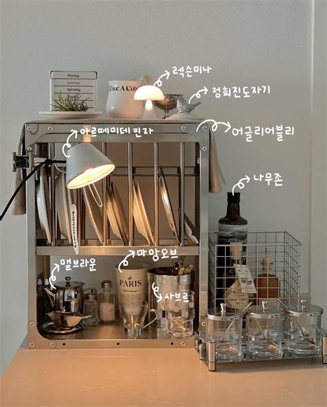 제뉴홈 달달한 딸기 크림 베이글🍓🥯 베이글을 자르고 토스터기에 3분 굽는다 휘핑크림을 바른다 딸기를 올린다 딸기 1개를 베이글 중앙에 데코하면 귀엽답니다