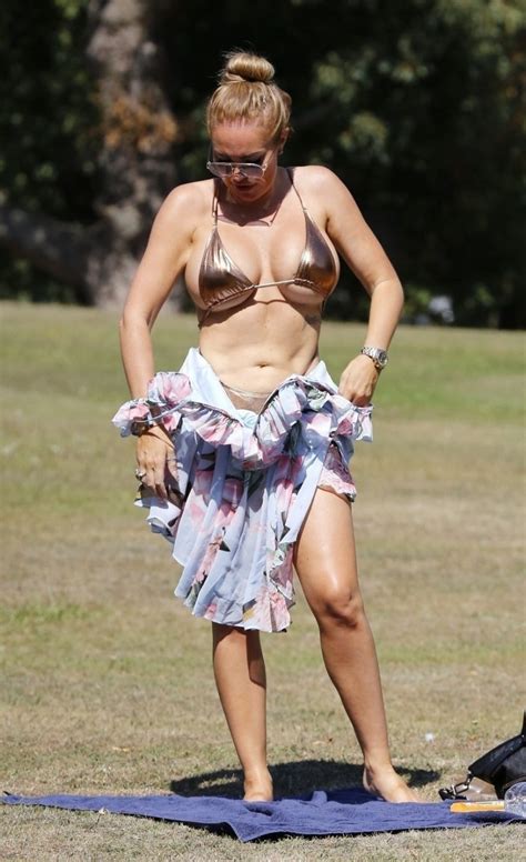 Aisleyne Horgan Wallace Covered Nakedness On The Beach Hot Photos The Fappening