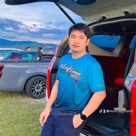 หนุ่มสุพรรณ แฟนเพจ