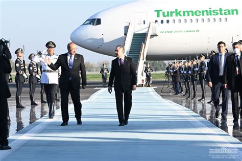 Гурбангулы Бердымухамедов прибыл в Самарканд