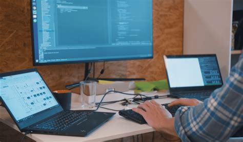 Software System Development A Creative And Developing Role │oim