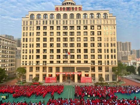 “青衿之志，履践致远”——福州金桥学校新学期第一次升旗仪式and国旗下讲话 知乎