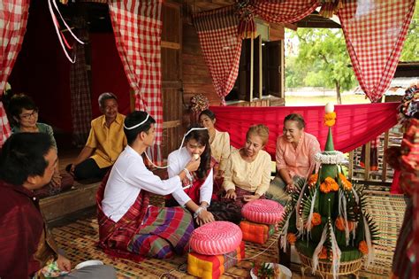 มนต์แคน แก่นคูน ไม่แผ่ว นางไอ่ของอ้าย เปิดตัวยอดวิวพุ่งทะลุ 2 ล้าน