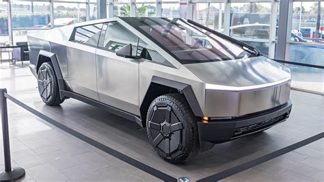 Cybertruck Da Tesla é Lançada Com Design Futurista Atrasos E “modelo