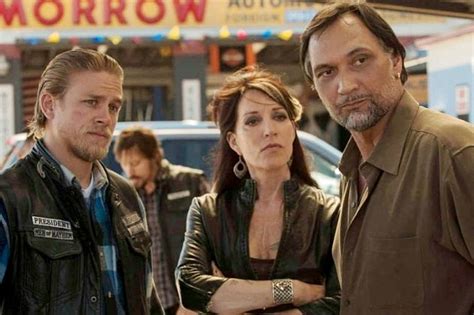 ‘sons Of Anarchy Season 6 Jimmy Smits Returning But For How Long