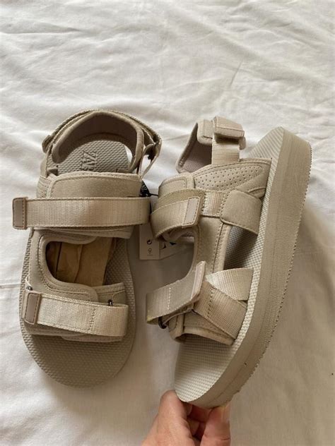 Легкі сандалії Zara — ціна 1750 грн у каталозі Сандалі Купити жіночі речі за доступною ціною на