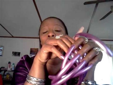 How Does Someone With Very Long Fingernails Wipe Their Butt General