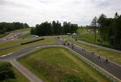 Blyton Park Driving Centre Opens In The Uk Autoevolution