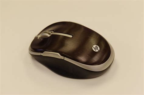 The HP WiFi Mobile Mouse LQ AA Review