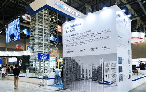 Acr 시스템을 이용한 차세대 창고 자동화 및 창고 로봇 공학 회사 Hai Robotics