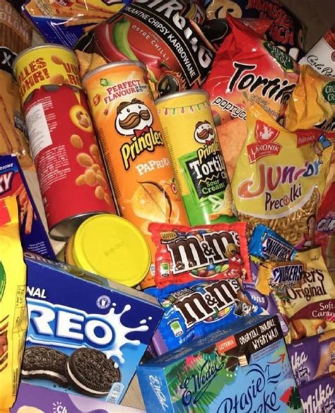 Pin By ℝ𝕖𝕒𝕝𝕄𝕚𝕒𝔻𝕚𝕠𝕣𝕣 🕊 On ғσσ∂ Junk Food Snacks Sleepover Food Fast Food Items