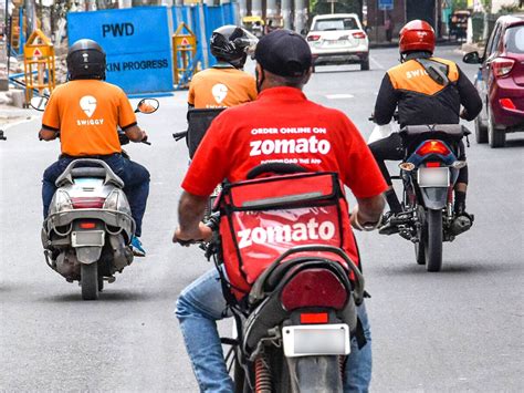 Diwali Disaster Outrage Against Swiggy And Zomato