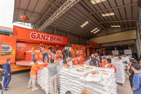 ក្រុមហ៊ុនហ្គេនស៍បឺគបន្ថែមការឧបត្ថម្ភអង្ករ 120 តោន កន្ទេល 10 000 ភួយ 10 000 និងភេសជ្ជះ 3 000 កេស