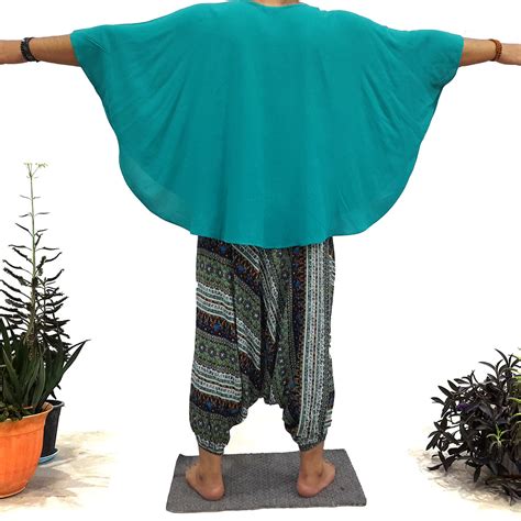 ست شلوار تبتی و پانچ سبز کد 02 ناماسته