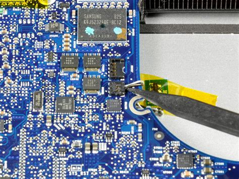 Macbook Pro 15 Model A1226 Right Thermal Sensor