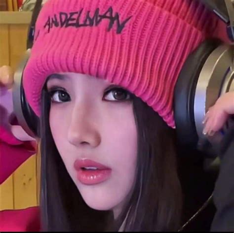 “เธอคือของขวัญ แต่ฉันโยนทิ้งไปเอง” เพลงลงสตอรี่ เพลงเพราะ เพลงฟังสบายๆ สตอรี่ความรู้สึก