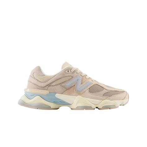 뉴발란스 9060 아이보리 크림 핑크 샌드 New Balance Kream