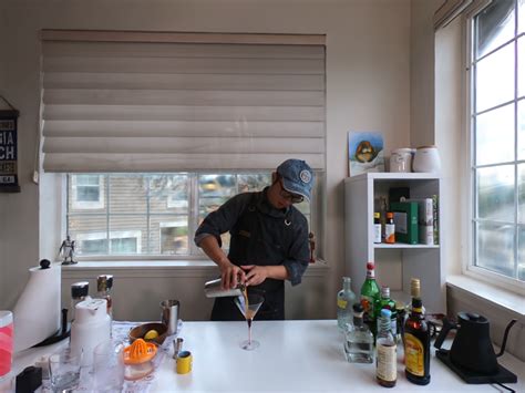 Learnable Infinite Taylor Gaussian For Dynamic View Rendering