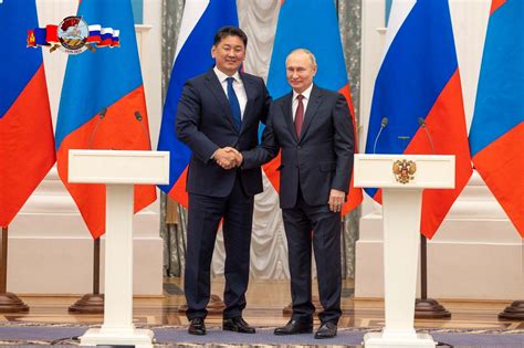 Монгол Улсын Ерөнхийлөгч У Хүрэлсүх ОХУ ын Ерөнхийлөгч В В Путин нар баярын захидал солилцов