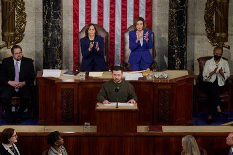 Зеленський у лютому представить свій мирний план — Wsj Chas News