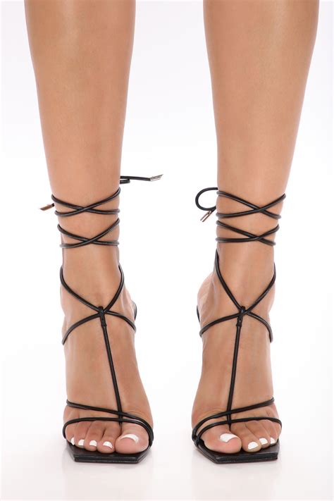 Discover Black Heels Fashion Nova
