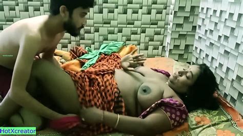 Desi Hot Bhabhi Fucked By Neighbor Devor With