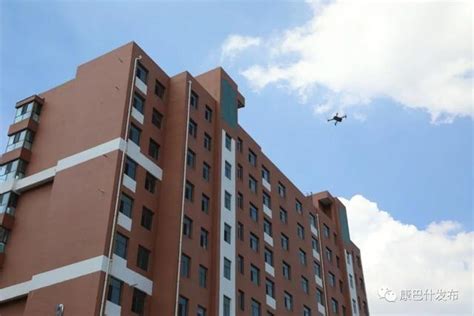 空中城管无人机喊话助力执法人员查处违章建筑 知乎
