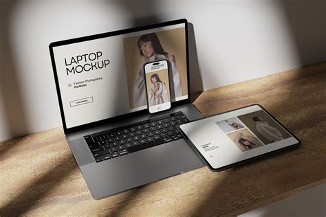 多设备响应式屏幕ui样机 Psd 云瑞设计