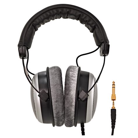 Beyerdynamic Dt 880 Pro Headphones 250 Ohms At Gear4music