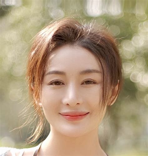 Mei Ling Zhen 梅凌甄 Mydramalist