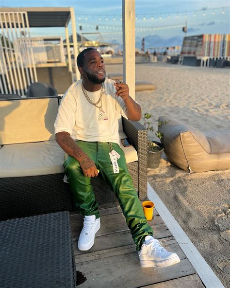 Teejay Shares Photos Of Himself And His “wifey” In Nigeria Yardhype