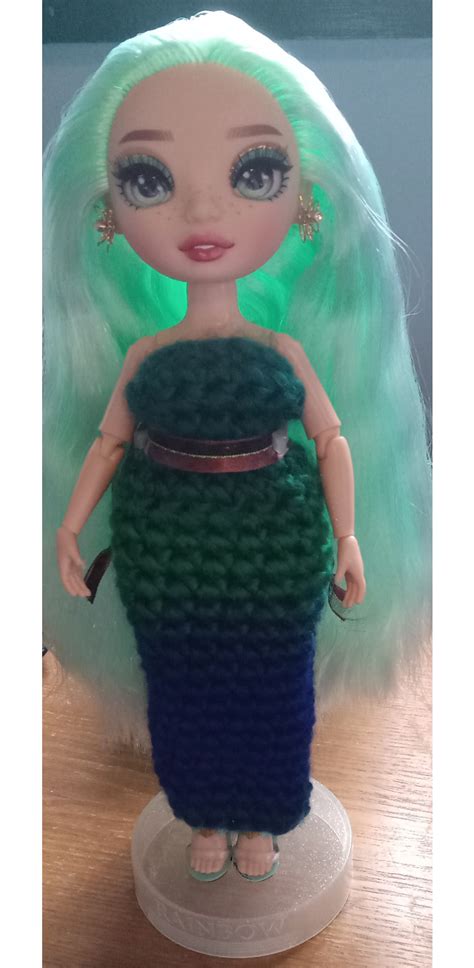 Daphnes New Dress Rdolls