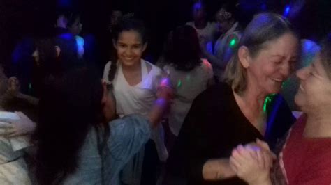 Dan Ando Com As Novinhas Youtube