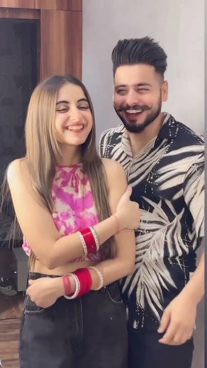 💝 ਤੇਰੀ ਮੋਟੀ ਮੋਟੀ ਅੱਖ ਉੱਤੋ ਪਤਲਾ 🥰💝😍 Couple Goals 💞🥰shorts Youtube