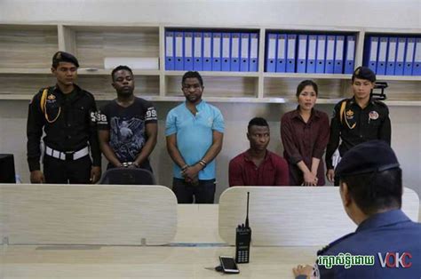 កម្លាំងអាវុធហត្ថរាជធានី បញ្ជូនជនជាតិនីសេរីយ៉ា៣នាក់និង