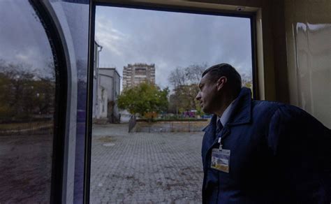 Залізниця знову продає квитки на потяг Київ — Херсон Вечірній Київ