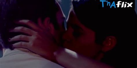 Mona Hala Sexy Scene In Alwan El Sama El Sabaa Tnaflix Com