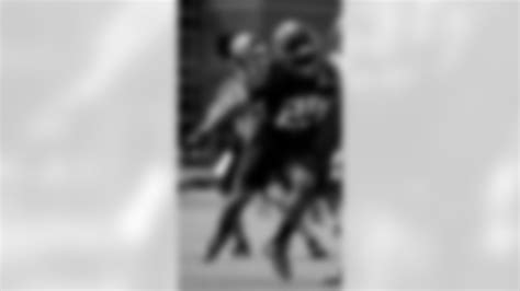 Russell Gage In Action Falcons At Work