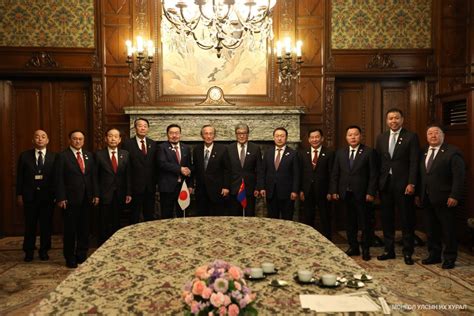 Япон Улсын Парламентын Төлөөлөгчдийн танхимын дарга Х Хосода тай албан ёсны хэлэлцээ хийлээ