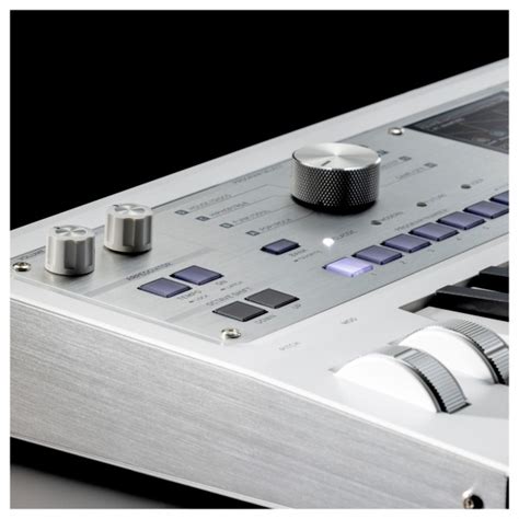 Korg Microkorg 2 White At Gear4music