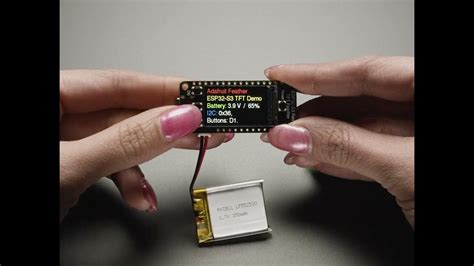 Adafruit Esp32 S3 Reverse Tft Feather 4mb Flash 2mb Psram Stemma Qt