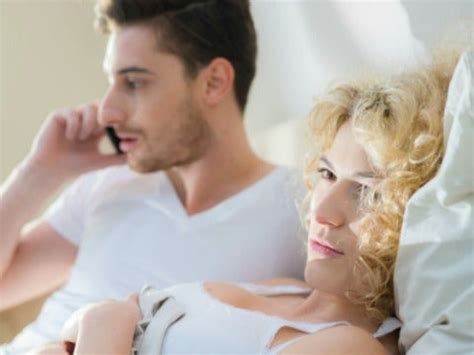 Does Your Partner Avoid Emotional Intimacy In Your Marriage Patsy Rae Dawson YourTango